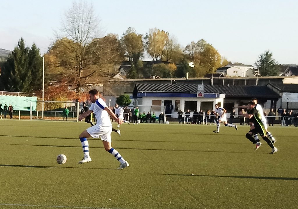 Gegen Lampertheim gelingt der Befreiungsschlag – FSV Rimbach